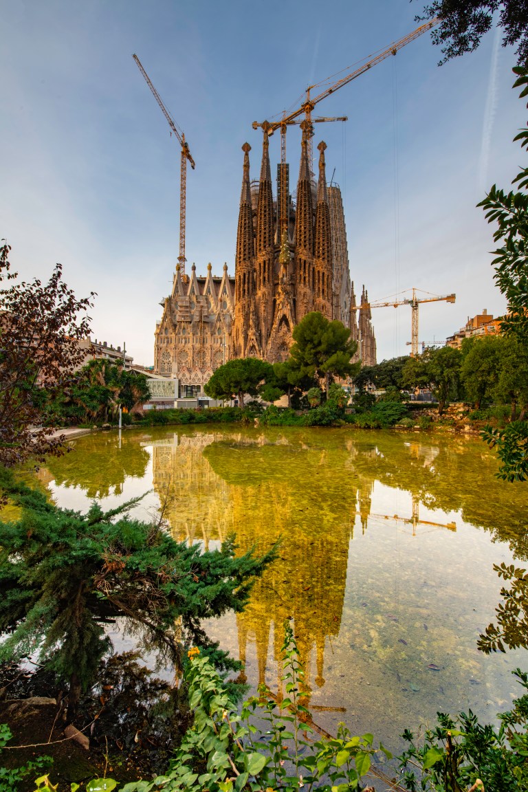 Five Masterpieces of Gaudí in Barcelona, Spain – Voyage Grande